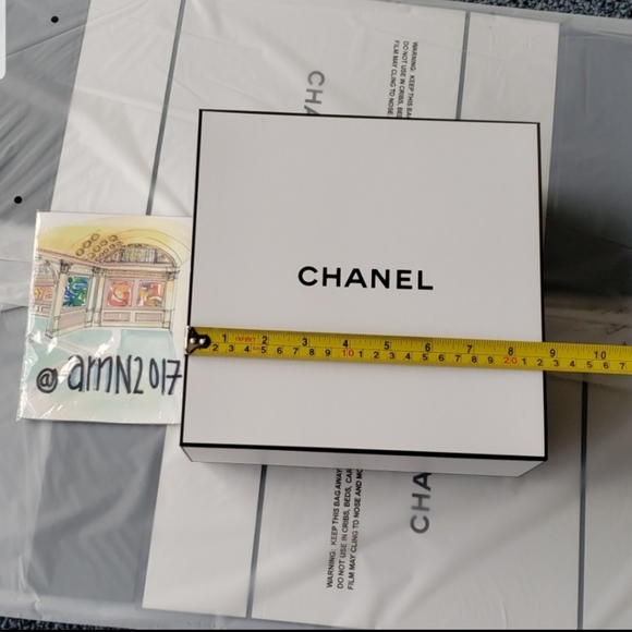 CHANEL | Makeup | Brand New Chanel Gift Box | Poshmark